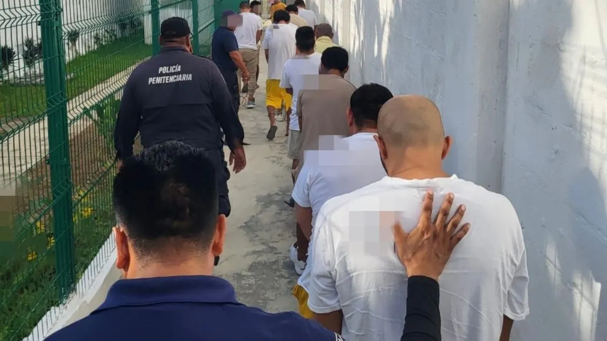 Trasladan a 90 reos del penal de Cancún al Cereso de Chetumal